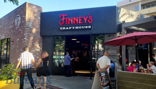 Burger Review: Finney's Crafthouse - myBurbank