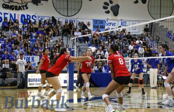 Burroughs Girls Volleyball Takes Three-Setter From Burbank - myBurbank