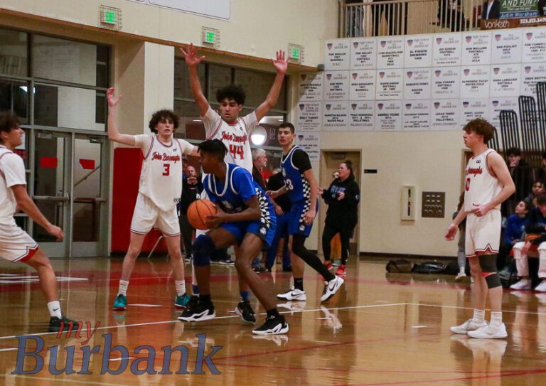 Burroughs Stings Burbank in Boys Basketball Thriller - myBurbank