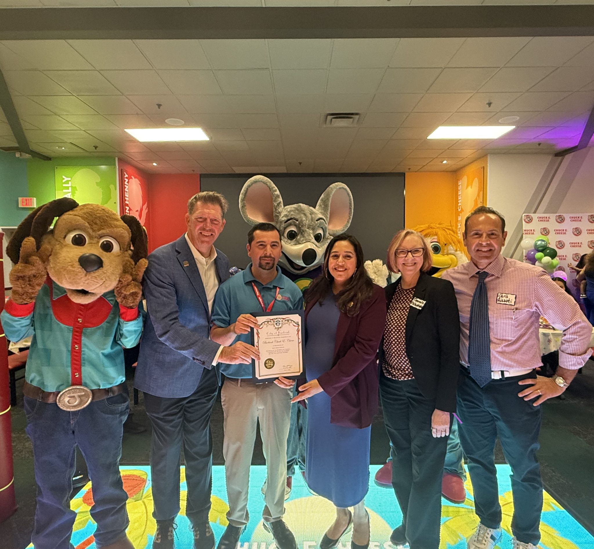 Chuck E. Cheese Levels Up as Burbank Location Gets $100K Makeover ...