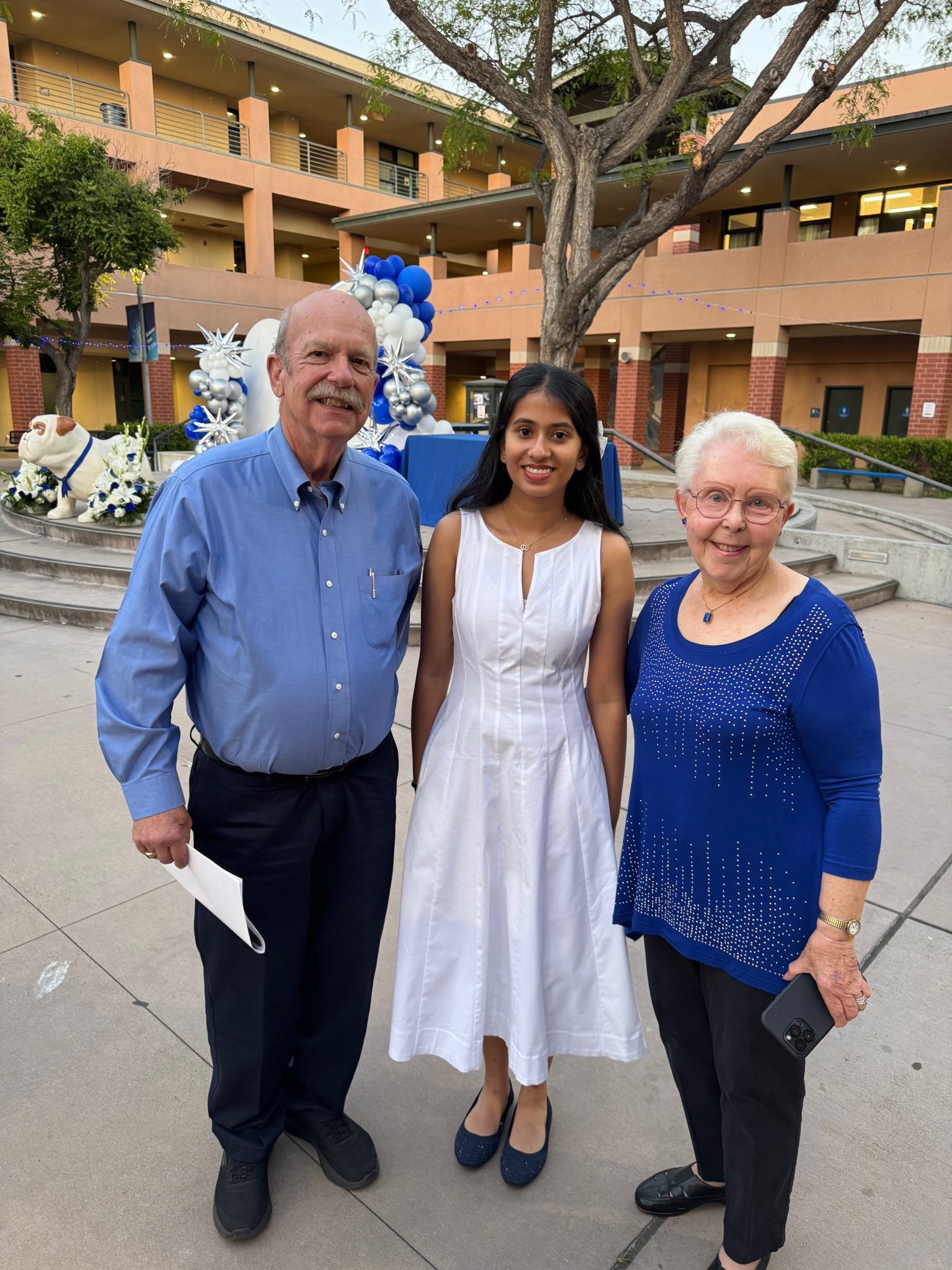 Burbank and Burroughs High School Students Honored with Dellinger ...