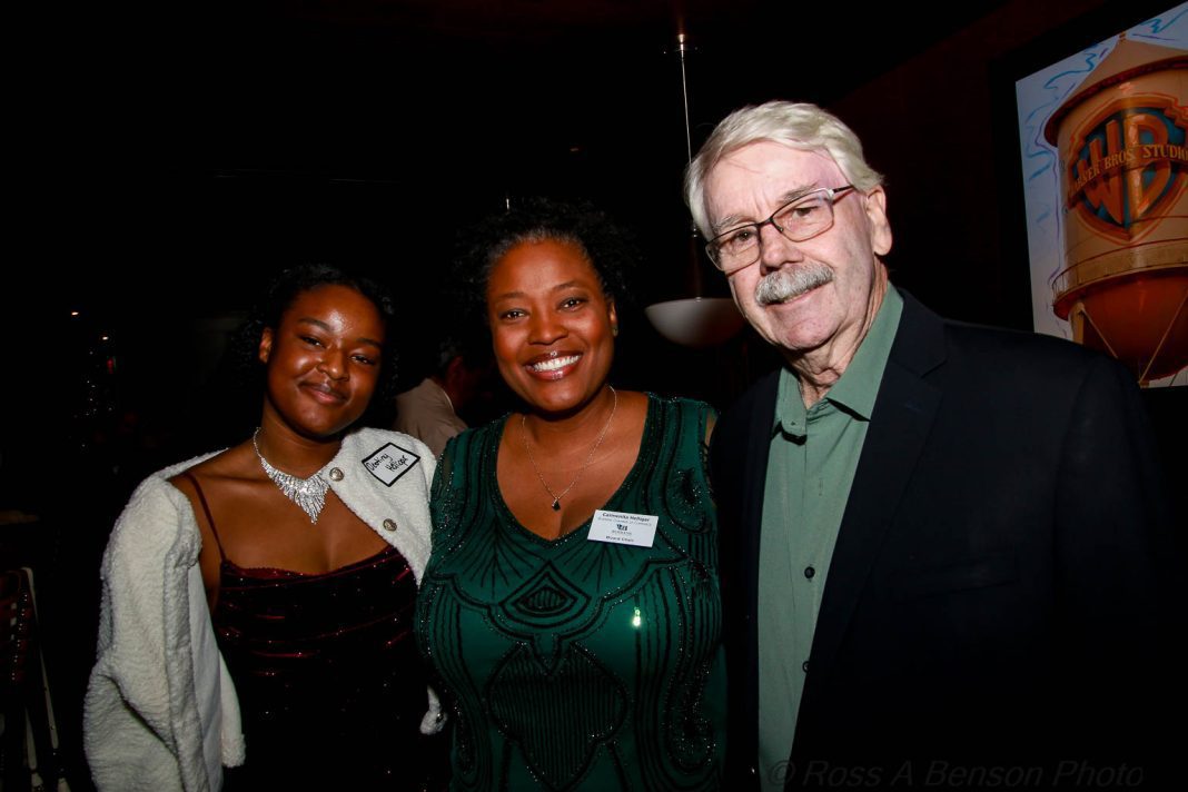 Burbank Chamber of Commerce Gather For Holiday Mixer & Cheer - myBurbank