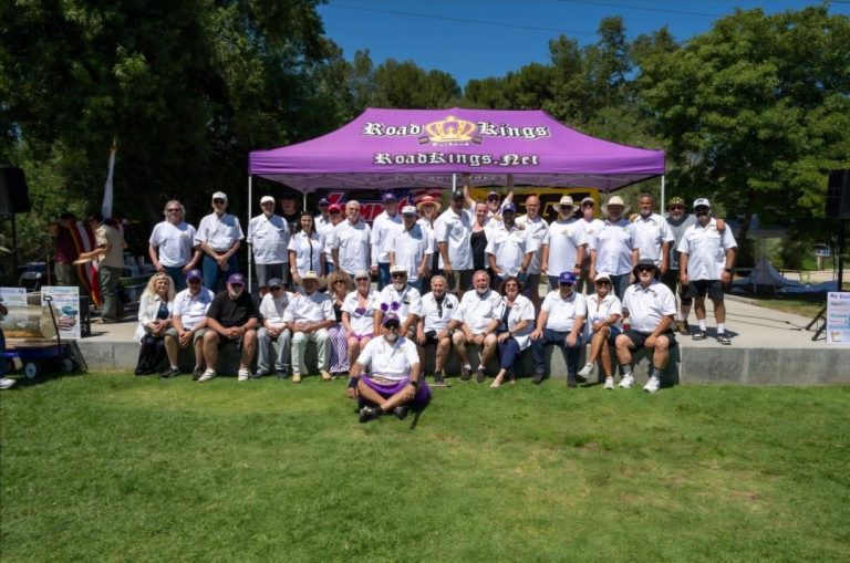 Burbank Road Kings Celebrate 35th Annual Charity Car Show at Johnny ...